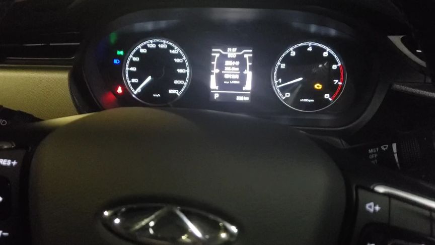 奇瑞艾瑞泽5发动机灯新车第三次亮起