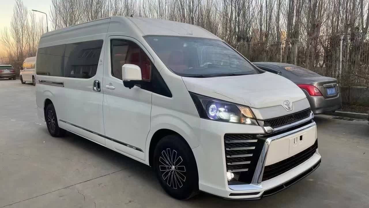 进口丰田海狮大型九座MPV,豪华商务接待用车