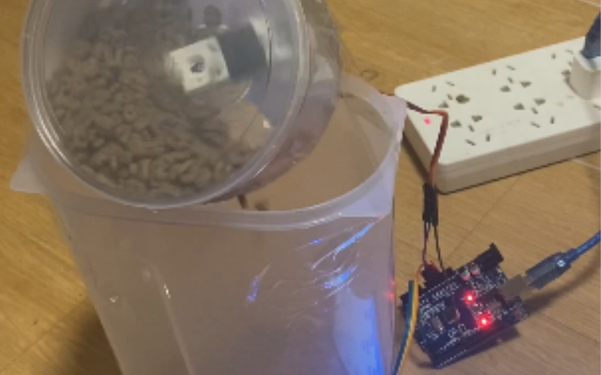 Arduino +esp8266制作远程遥控喂猫机器人