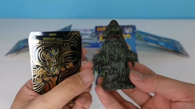 CP包奥特曼卡片包,拆中欧布三位一体HR卡欧布原生形态CP金卡!