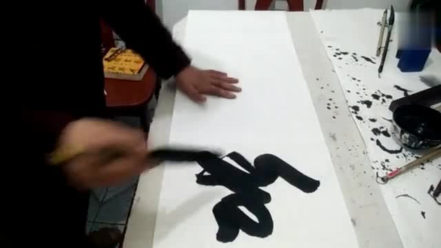 此人书法超乎你的想象 颠覆你的认知