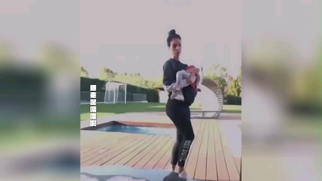 C罗:我的女儿玛蒂娜(成长历程)