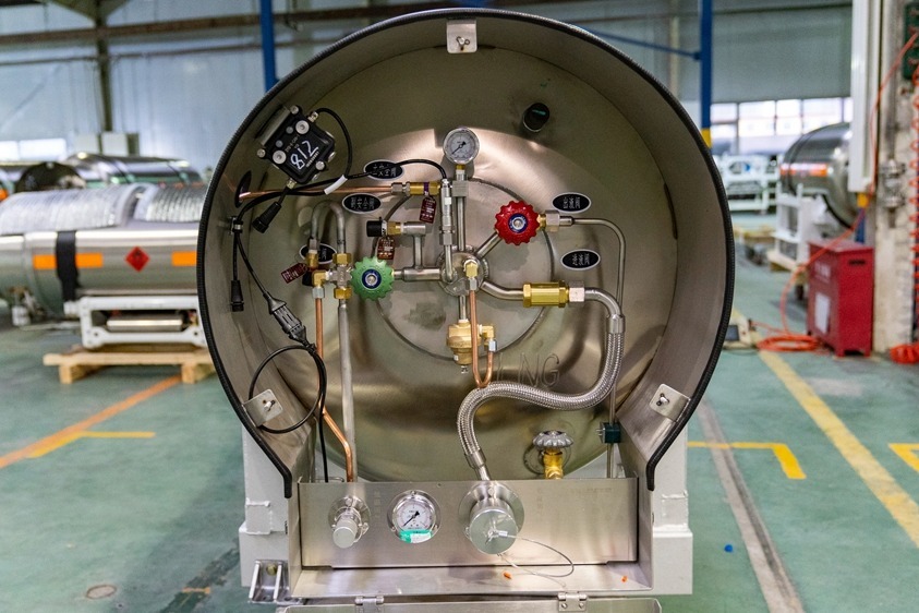 LNG储罐工作原理介绍,终于搞清楚这些管子和阀门的用途了