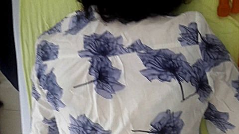 推拿手法治疗颈椎病之推拿常规手法操作-滚颈项、肩、背部