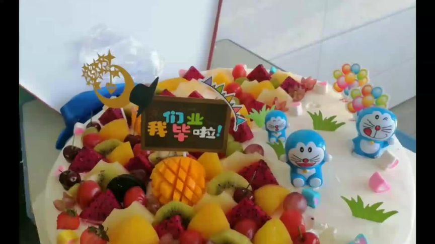 #毕业典礼 模板没新意,还是自己做好看