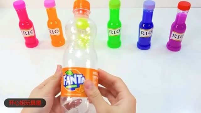 儿童趣味玩具 彩色胶水装进可乐瓶里凝固成漂亮的模型玩具