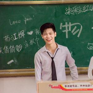 不吃肉的霸王鳄鱼 