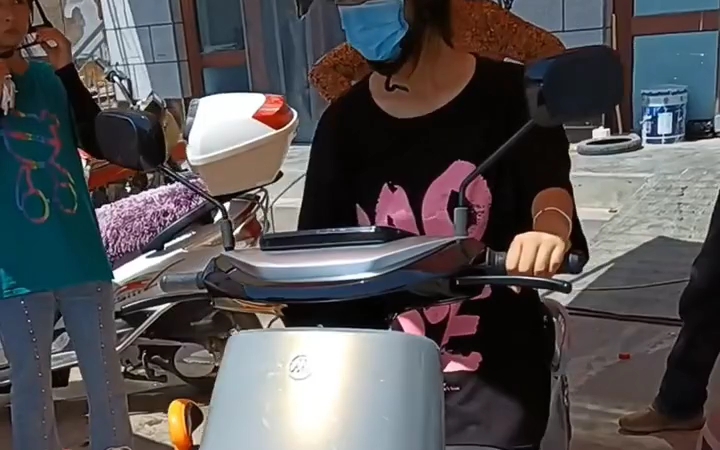 好喜欢我的电动车/爱玛¹