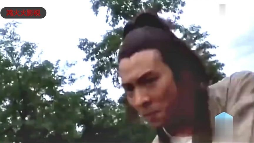 李连杰公开遗嘱:重回中国籍,捐100亿,可成龙6个字让他痛哭流涕