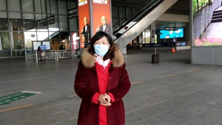 2020年1月30日,大年初六,南京南G7085开往安庆的列车。众志成城,共...