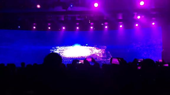 #2019年世界移动大会·上海# 来感受一下开幕式现场气氛