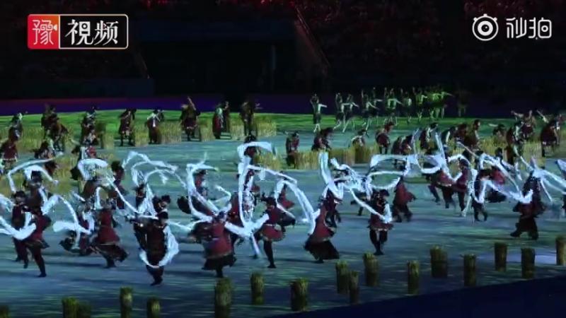 【惊艳!第十一届全国民族运动会开幕式精彩瞬间回看】9月8日晚,第...