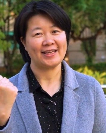     【推行生活垃圾分类,他们有话说 】在常驻人口200多万的珠海,单单...