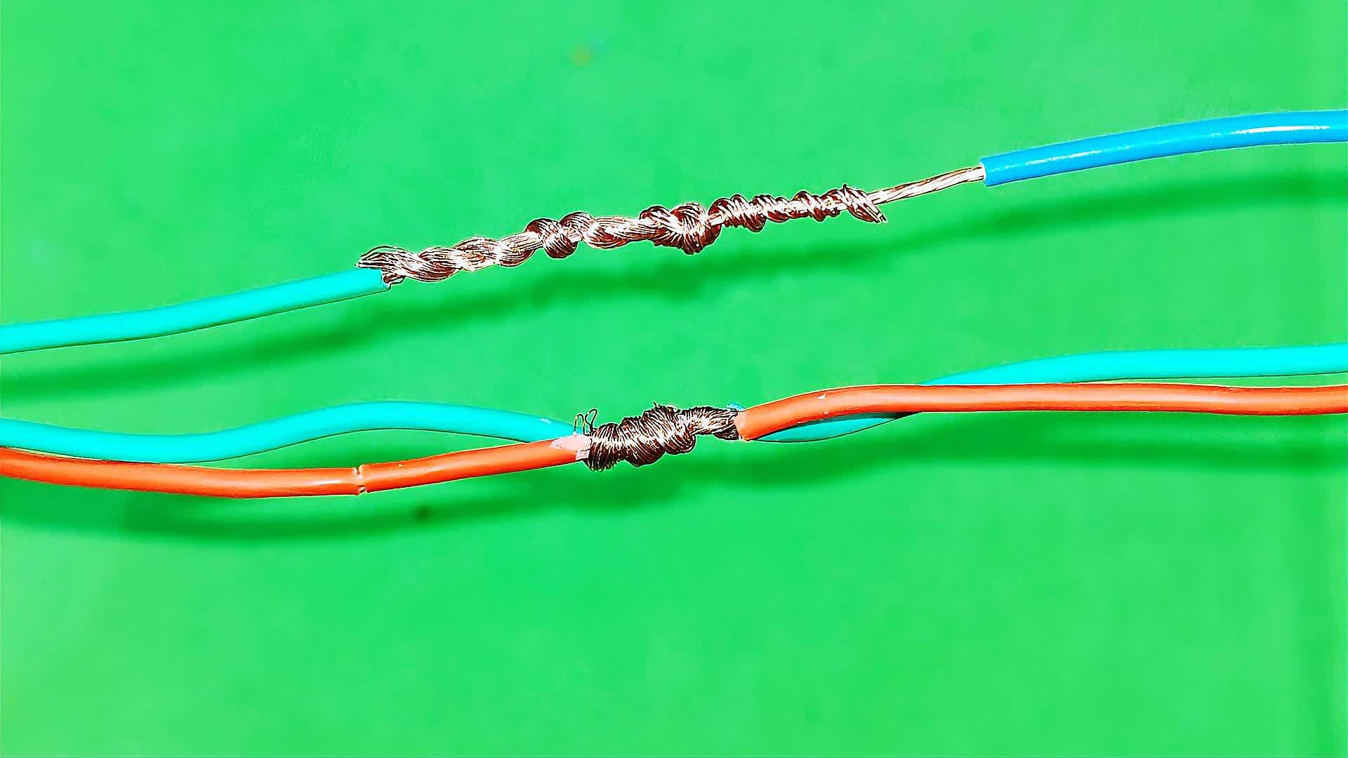 电工接线最忌讳直接缠绕,教你用铜丝打个绳结,电线拉断也拉不开