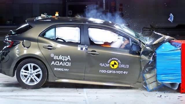 日系车碰撞测试曝光,看完之后,你还敢买吗?