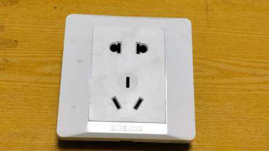 电工电子知识点,家用插座的接线方式,不是电工的朋友也可以了解