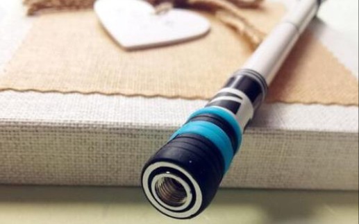 靓仔,你转笔也太帅了吧!超帅的转笔基础动作连招 “教学”【小鱼fps】