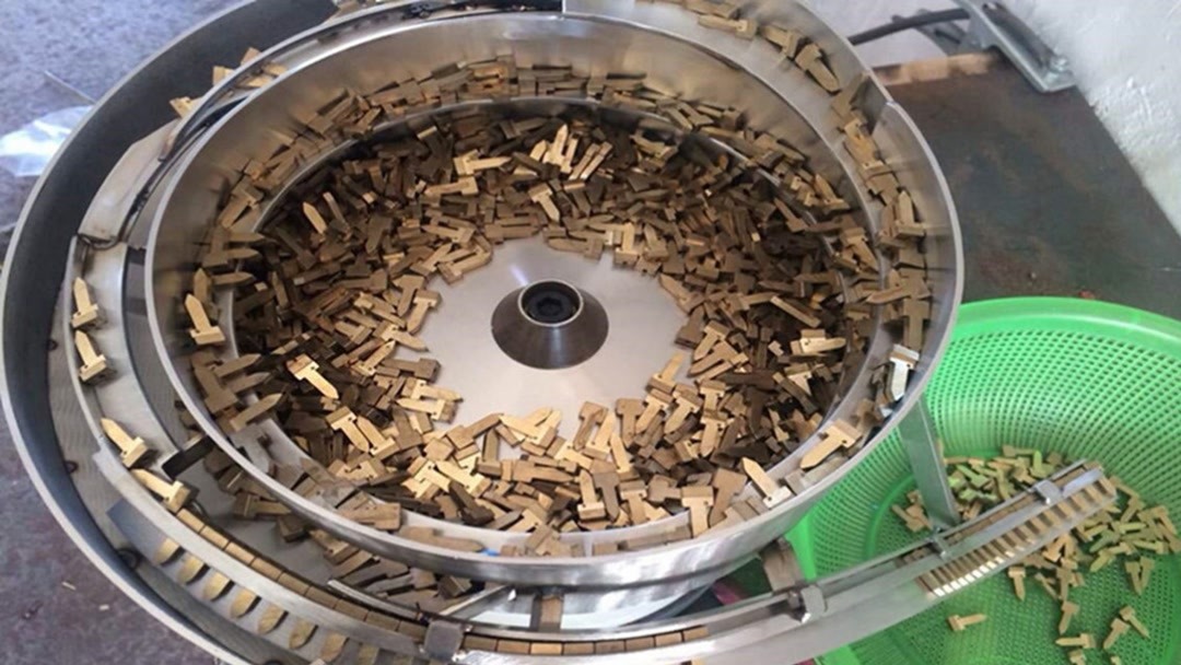 振动盘由哪几部分组成?振动盘的工作原理是怎样的?