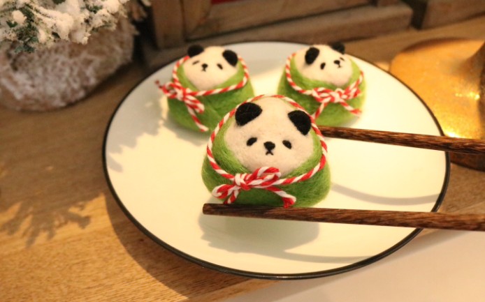 ...哦(´-ω-`)羊毛毡戳戳乐手工diy端午节粽子可爱小熊猫制作视频教程