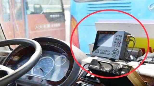 公交车报站很准确,到底是GPS定位还是司机操作?长知识