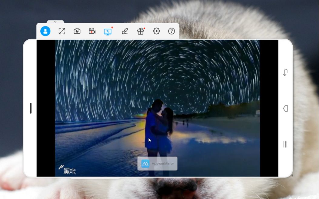 微信按下一这里,就能让朋友圈的照片自己动起来,堪比特效大片