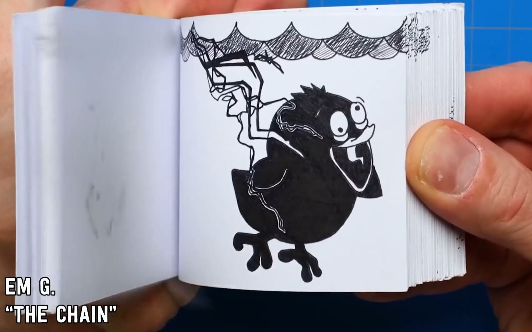 超搞怪的倒霉虫翻书动画,附带雷击效果展示!