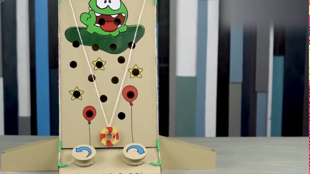 手工制作:用硬纸板和弹珠制作割绳子游戏,来挑战一下吧