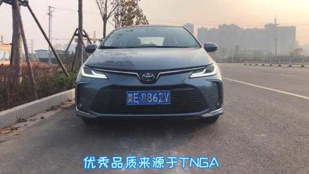 买卡罗拉双擎的3大理由。