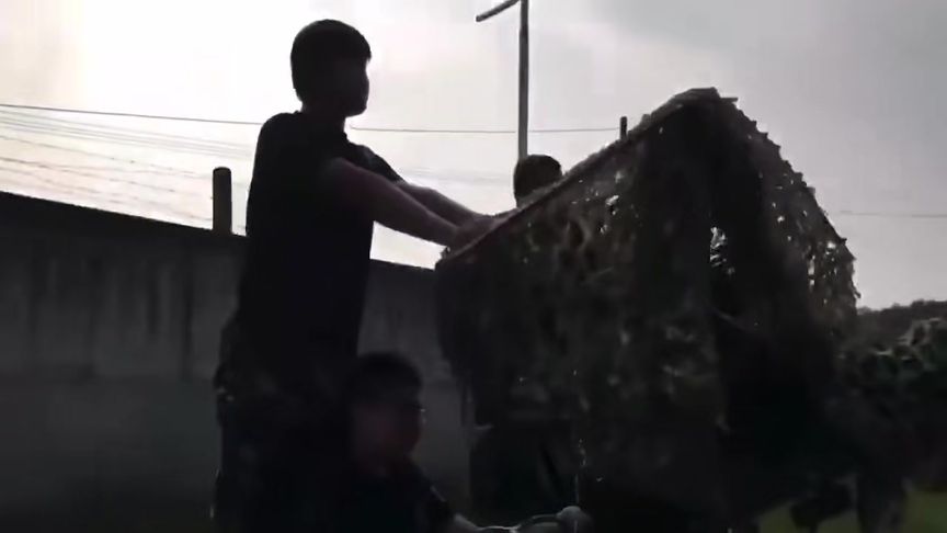 #创作灵感 #军事夏令营 #高炮 #实操 #非专业人士请勿模仿 #战术