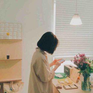 走丶去吃好吃的 