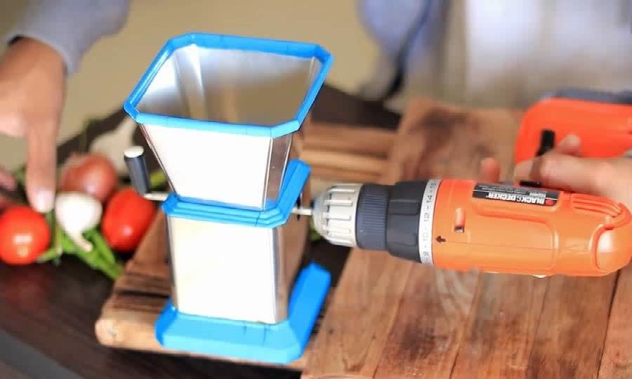 手电钻的用处还真多,牛人这样改造有大用处太实用了,真聪明