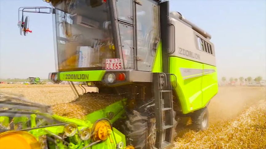 如何进行小麦机清理、注油、润滑、放水维护、离合器及制动检查