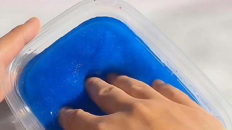 蓝莓超大起泡胶,起泡速度好快,真想体会一下手感