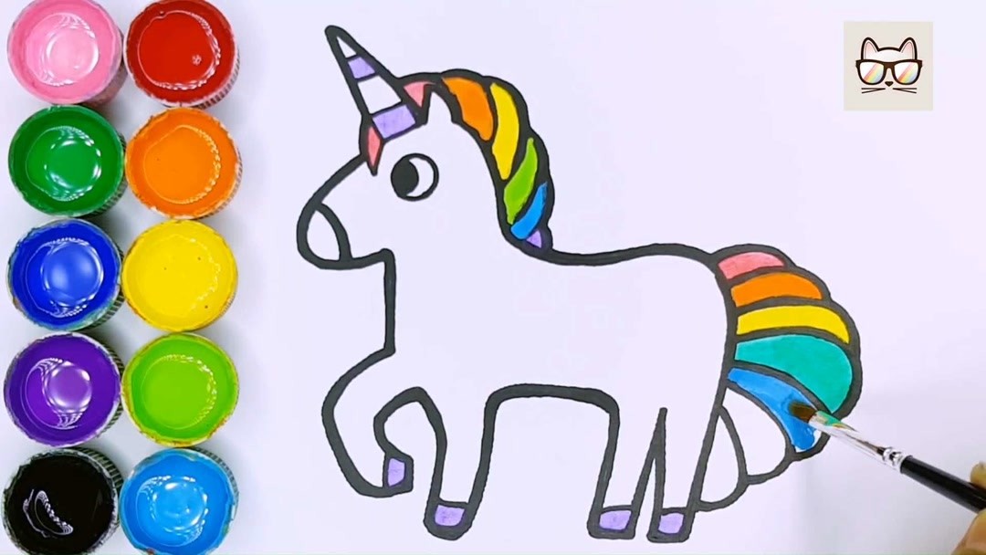 三分钟简笔画:白龙马,简单易学。