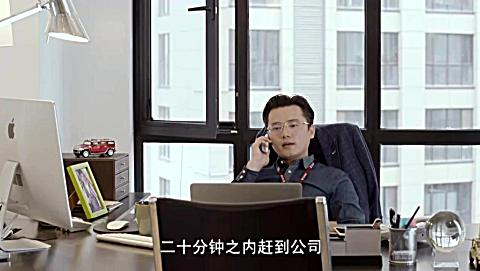 女孩收到大公司录用通知, 当下辞掉超市的工作, 20分钟赶去上班