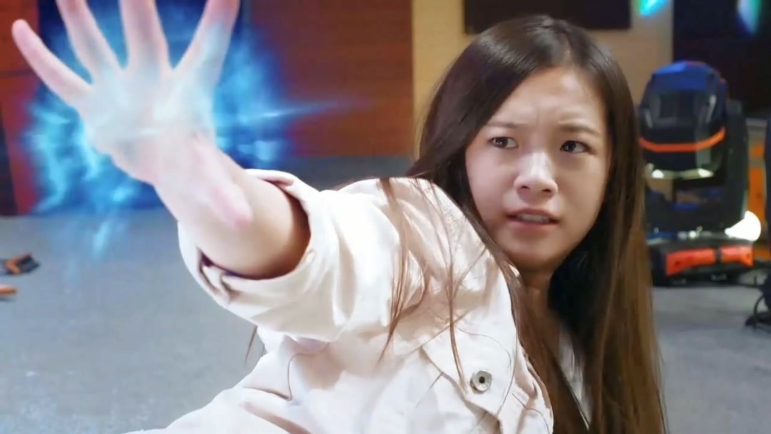 同学两亿岁:宣墨使用全部的精神力,进入了长久的休眠