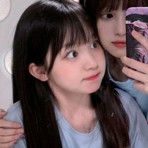 阿零爱仙女 
