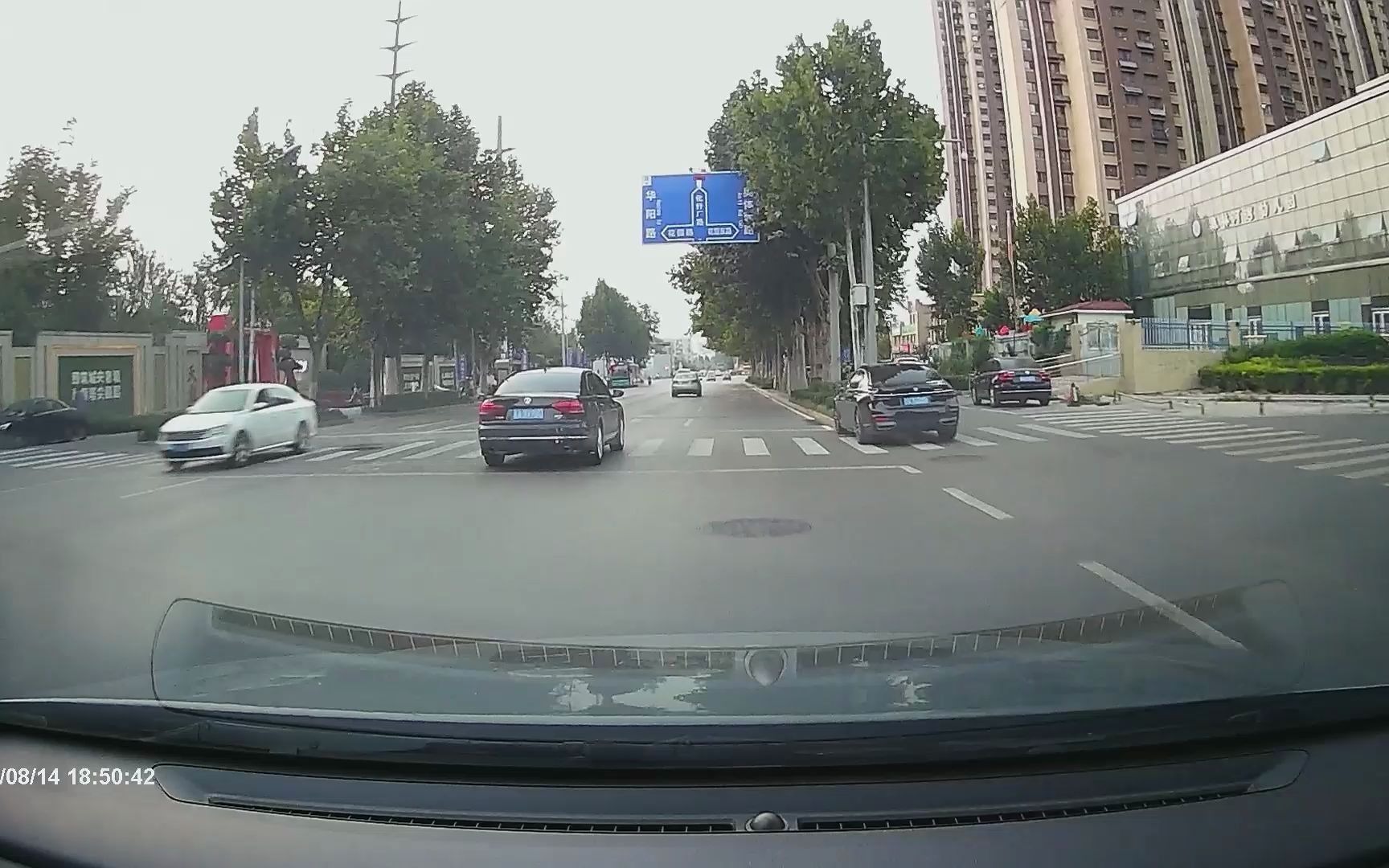 记录仪 | 逸动Plus 日常下班开车回家,路况还可以