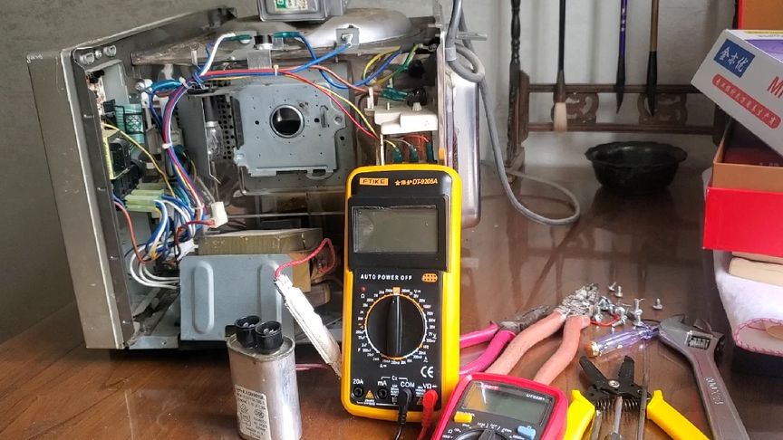 微波炉维修-2-高压电容好坏的判断