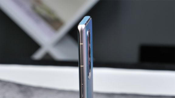 是什么在影响手机用户单手操作,看完这个视频我明白了