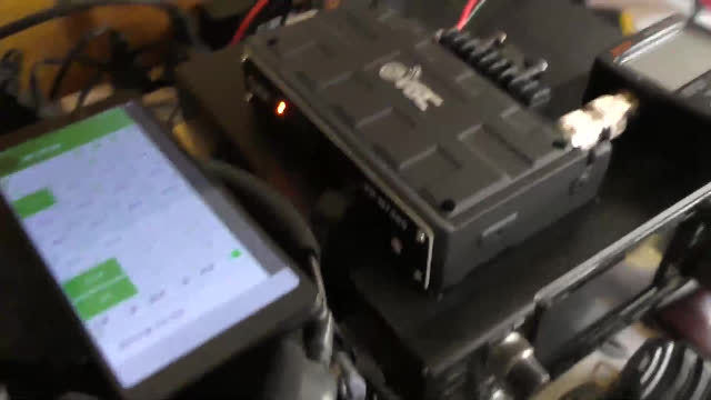 为何车载电台比对讲机效果好?N7500和老鹰的匹配!