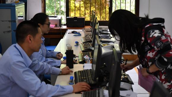 梅州交警破获首例驾考作弊团伙案!刑拘9人,多名考生取消考试资格
