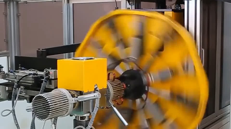 自动绕线机,这绕线方式还是第一次见,这就是中国制造