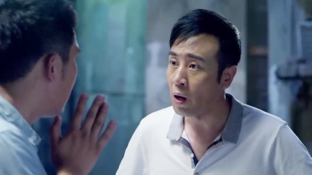 受害美女不敢看相片,案件再次停步,谁知手下一句话队长恍然大悟