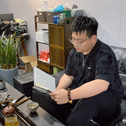 磊哥专做游戏陪玩 