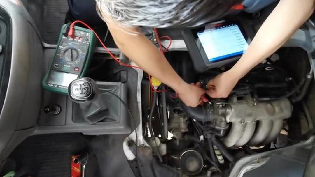 风扇常转是怎么回事?我们一起来研究一下吧!!!