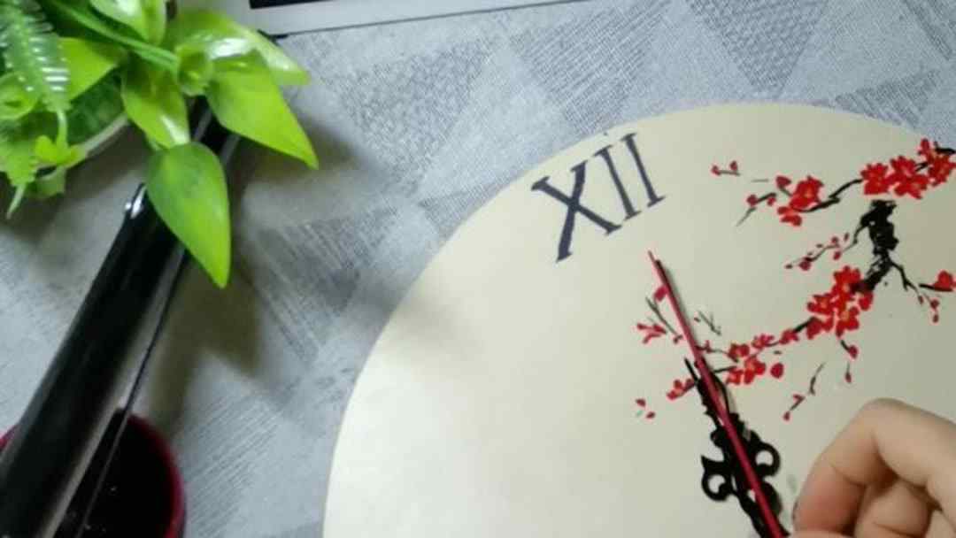 绘画手工,即是钟表又是挂画,完美!