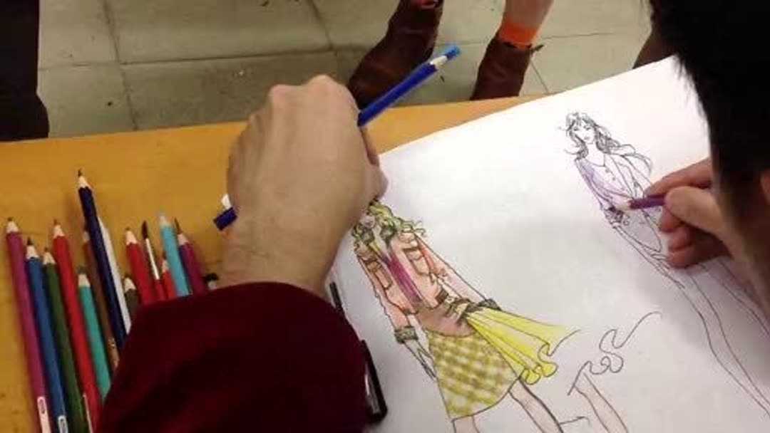 20140330看图画女人衣服