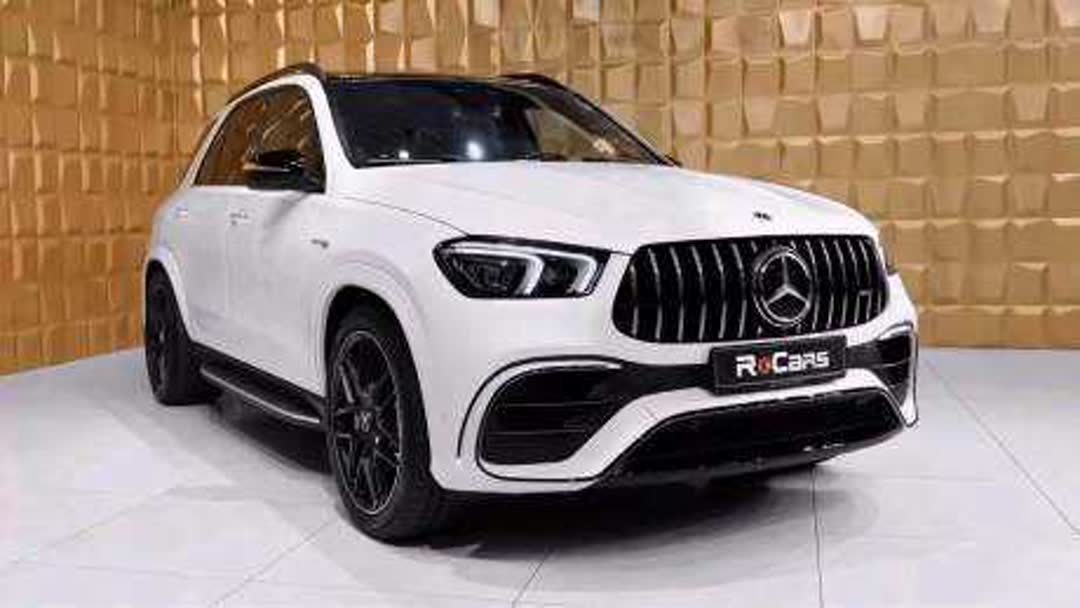 奔驰AMG GLE 63S 4.0T V8发动机 百公里加速3.7秒 SUV界豪华代表!