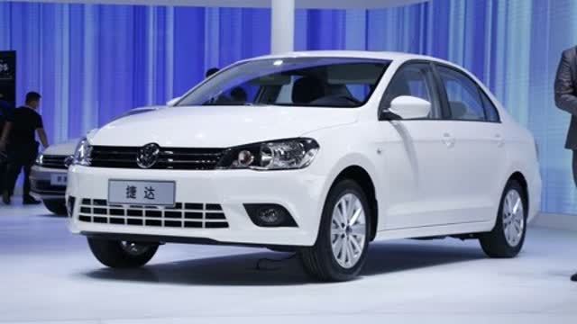 还在纠结买SUV还是轿车?这款白菜价家轿油耗低,结实可靠